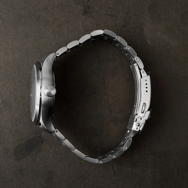 VAER | C5 Korean War Field Watch: 10ATM, Sapphire, USA Assembled