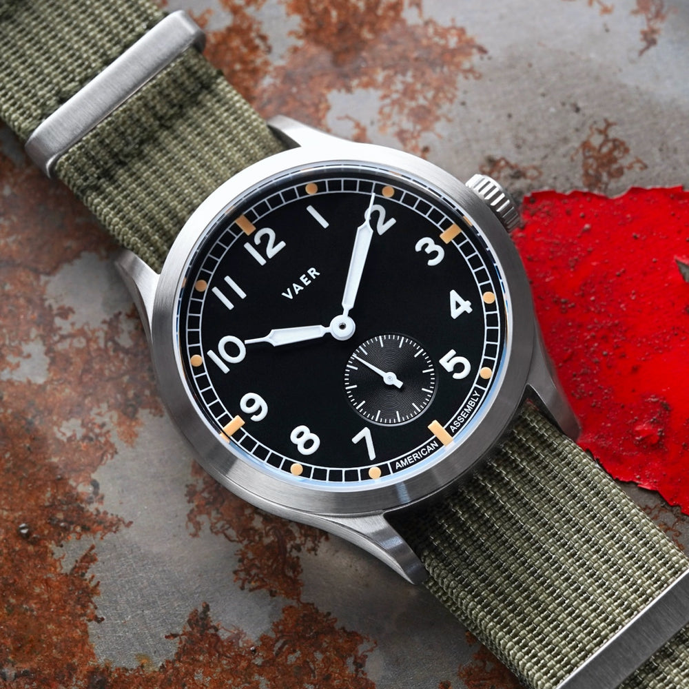 VAER | C3 Dirty Dozen Field Watch: 10ATM, Sapphire Glass, Amertiquartz
