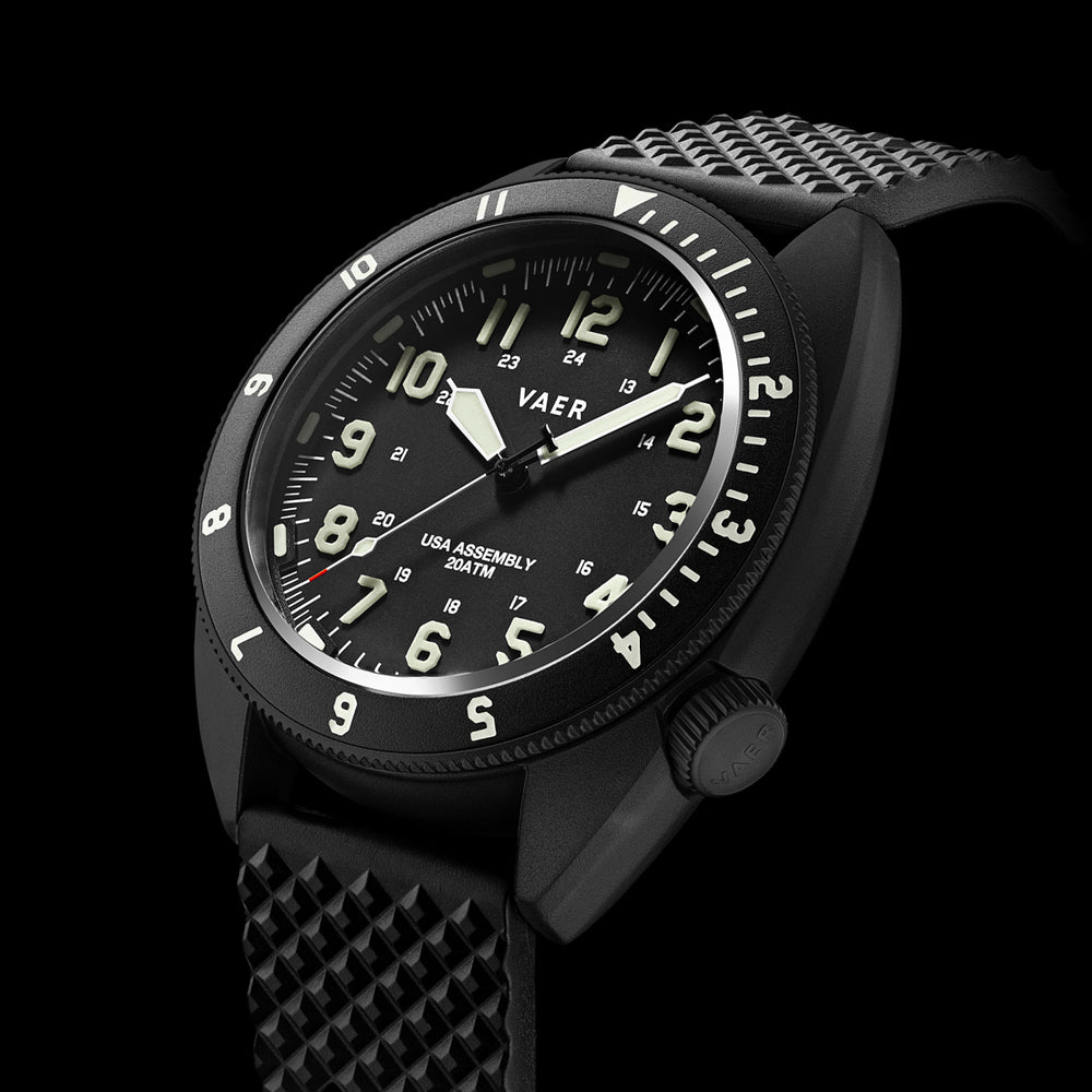 VAER | C4 Tactical Field Solar DLC: 20ATM, Sapphire Glass, USA Assembled