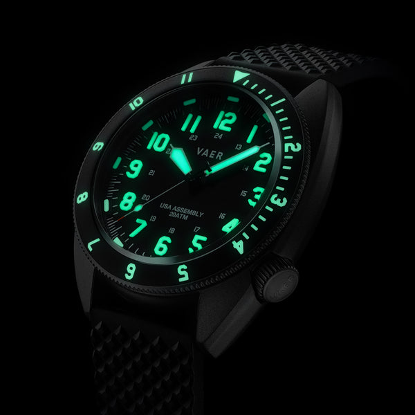 VAER | C4 Tactical Field Solar DLC: 20ATM, Sapphire Glass, USA Assembled