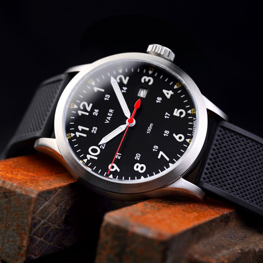 VAER | C5 Field Black Solar: 10ATM, Sapphire Glass, USA Assembled